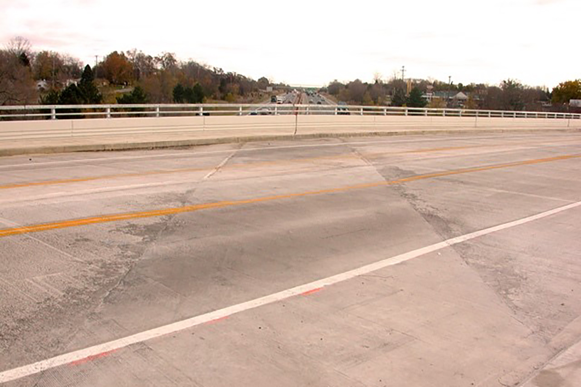 Bendable Concrete Utilized on a Bridge Deck (Engineered Cementitious ...
